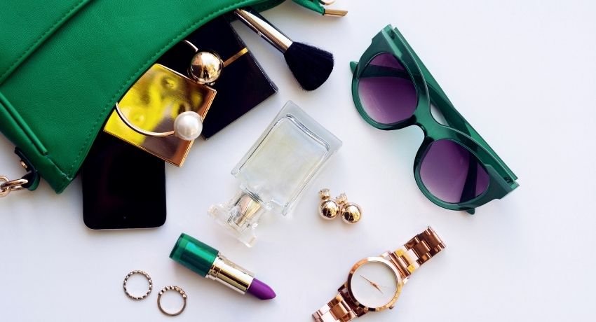 Como usar acessórios para transformar looks básicos - Fran Galvão